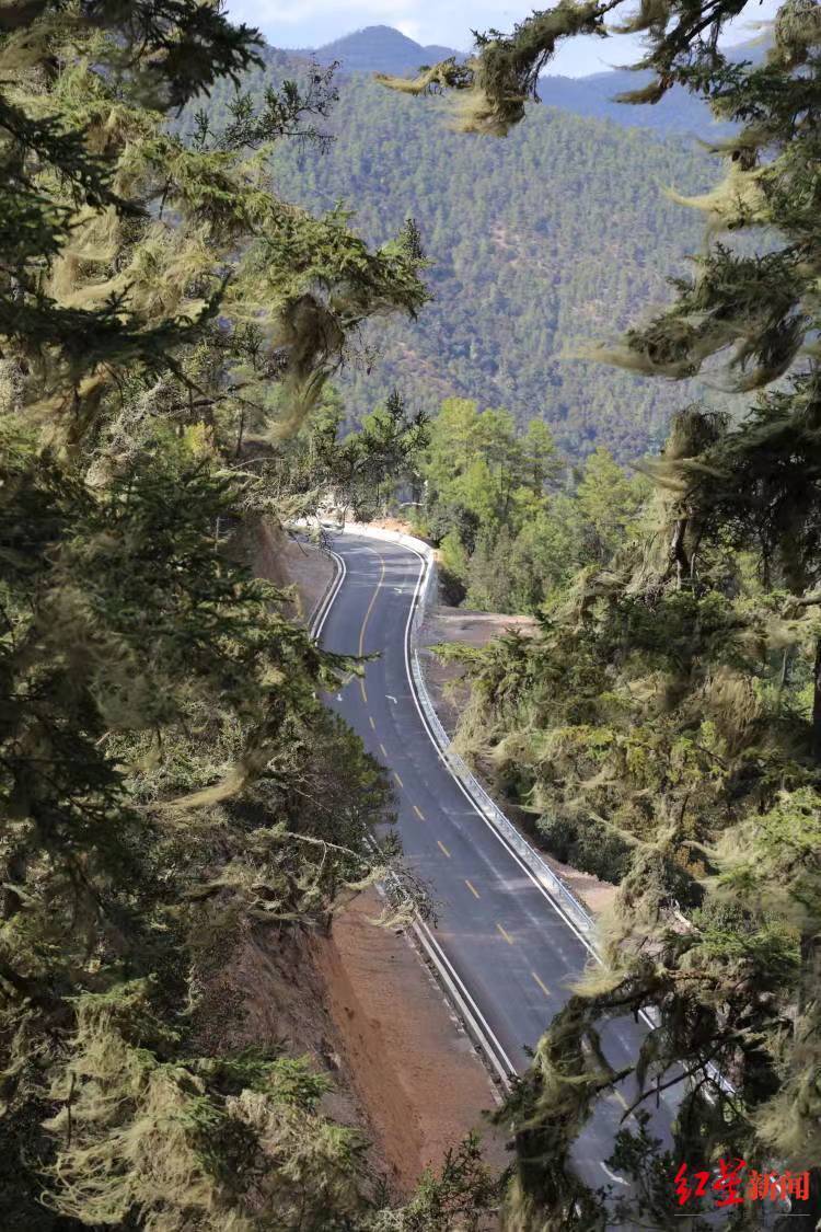 “中国三大最美国道”之一，国道G227线张掖-孟连公路全线贯通_腾讯新闻