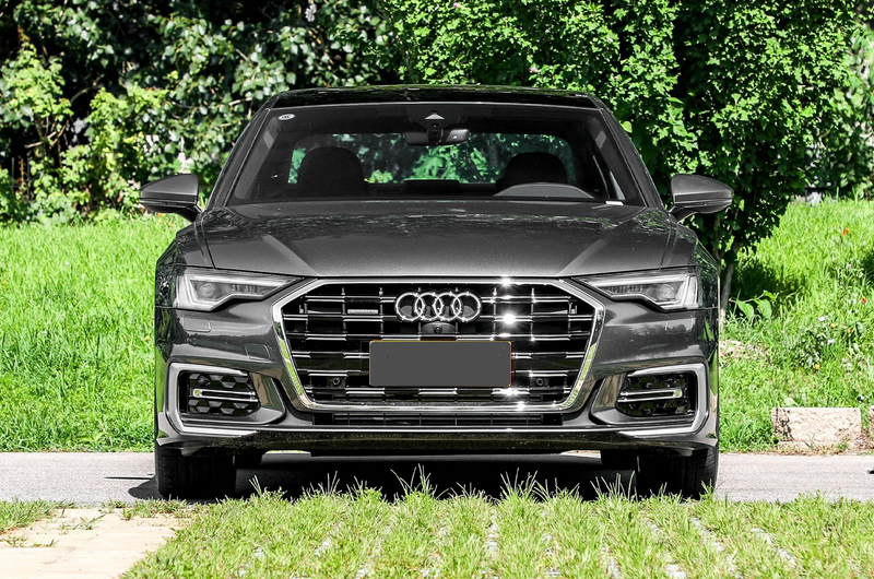 奥迪A6L搭载DLZ发动机＋真皮材质座椅，3.0T动力表现强悍_腾讯新闻