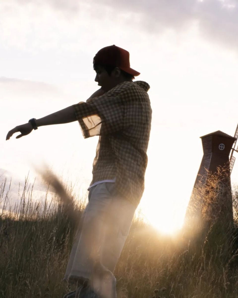 振翅而飞 | TizzyT 「蝴蝶效应」世界巡回演唱会官宣_腾讯新闻