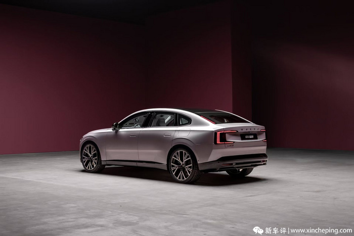 740km续航+激光雷达！沃尔沃ES90全球首发亮相_腾讯新闻