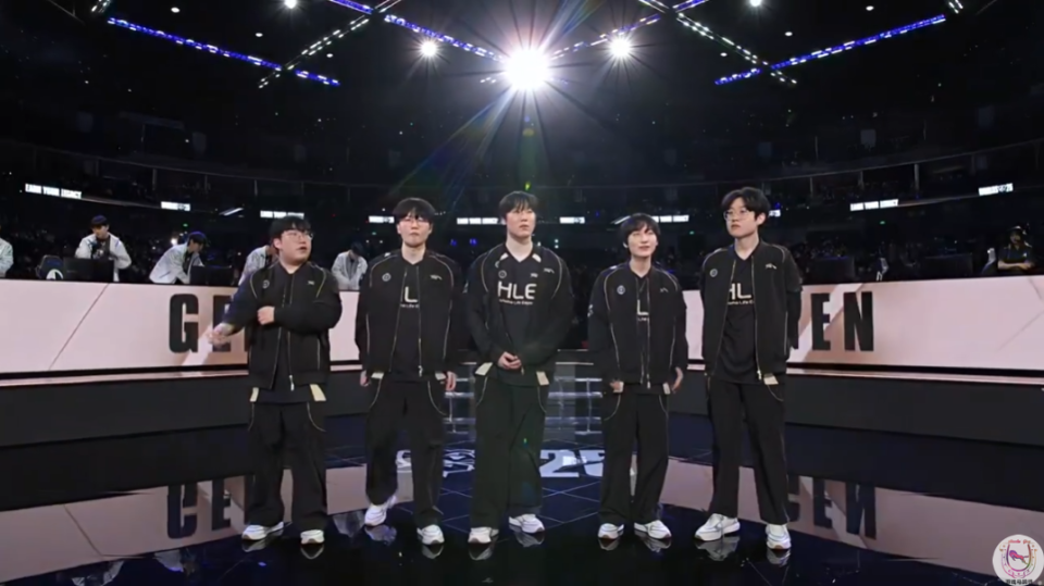Zeus坑完了GenG击败HLE晋级四强！Peanut结束职业生涯_腾讯新闻