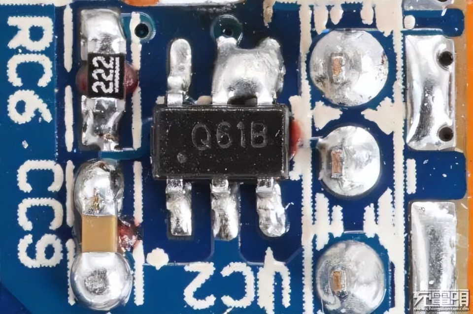 国产半导体行业又一颗璀璨“芯”星，旗下芯片超400款设备采用_腾讯新闻