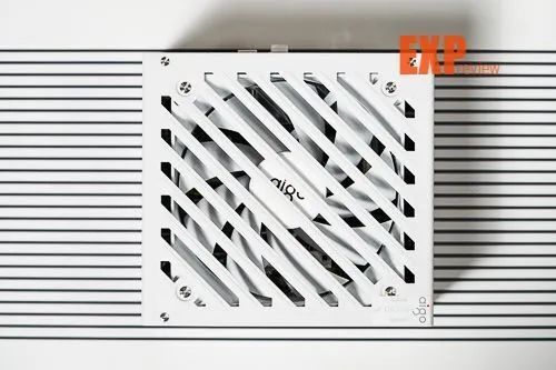 爱国者星璨EV1200电源开箱图赏：将全民白金的路线贯彻到底_腾讯新闻