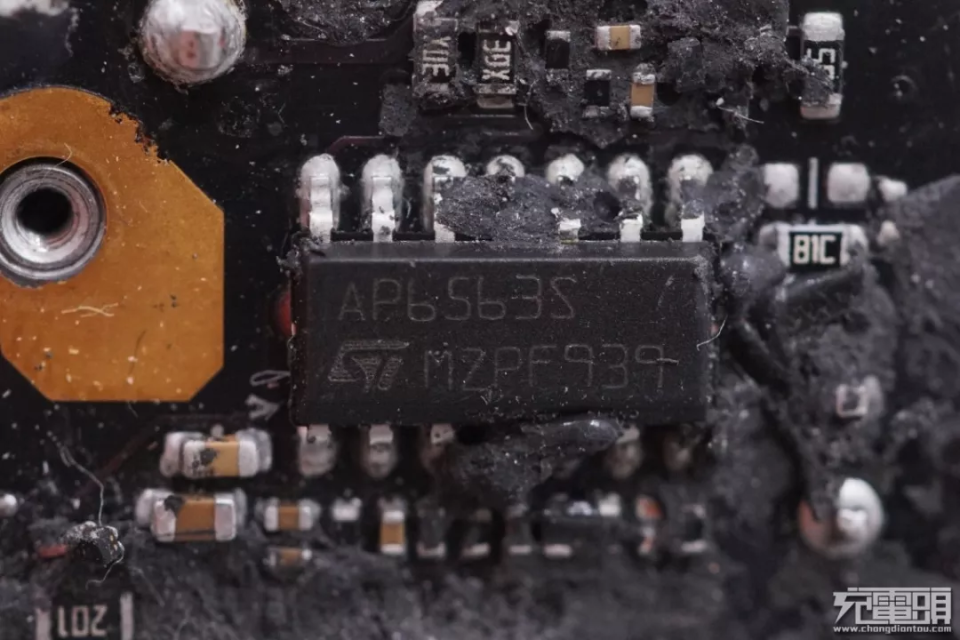 从消费电子到工业电源，PFC 芯片如何凭功能 “大放异彩”？_腾讯新闻