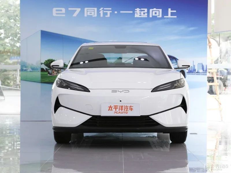 十万级新选择？比亚迪e7正式上市！大空间+续航最高520km！_腾讯新闻