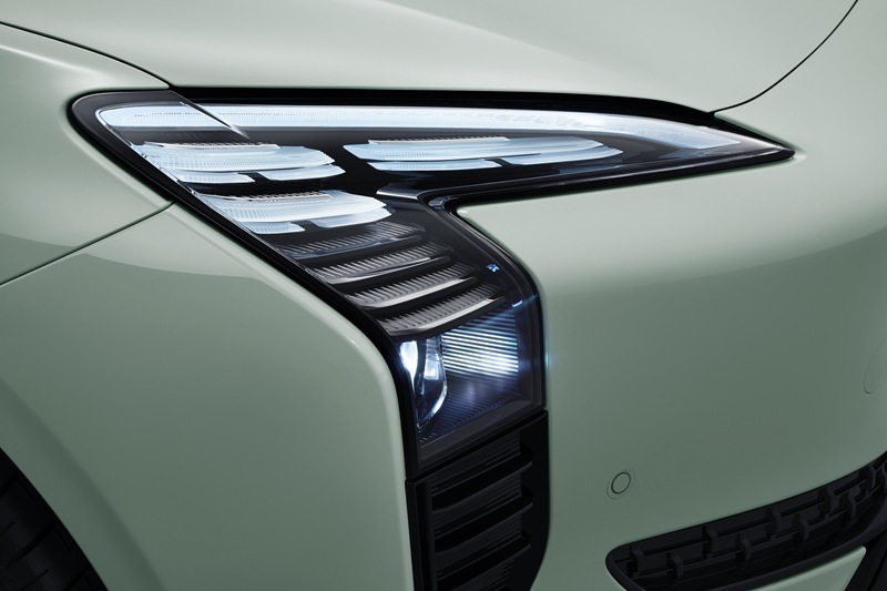 22.98万起！续航820km！红旗EH7正式上市_腾讯新闻