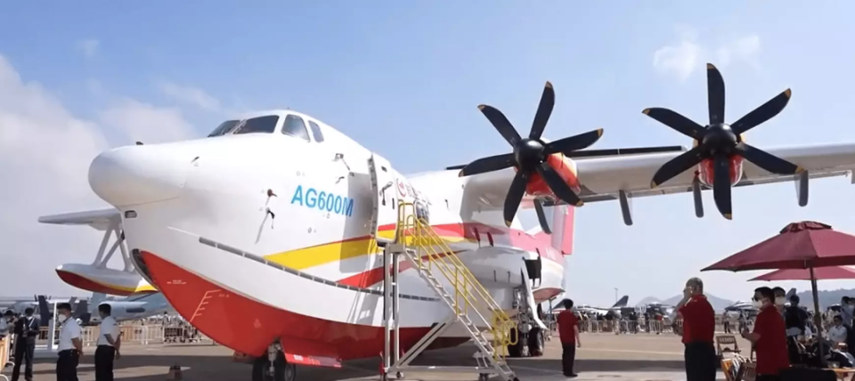 中国灭火飞机：一亮相，就锁定国际市场_腾讯新闻