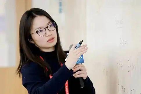 中国女科学家王虹成菲尔兹奖热门人选，挂谷猜想如何成为几何世纪难题？_腾讯新闻