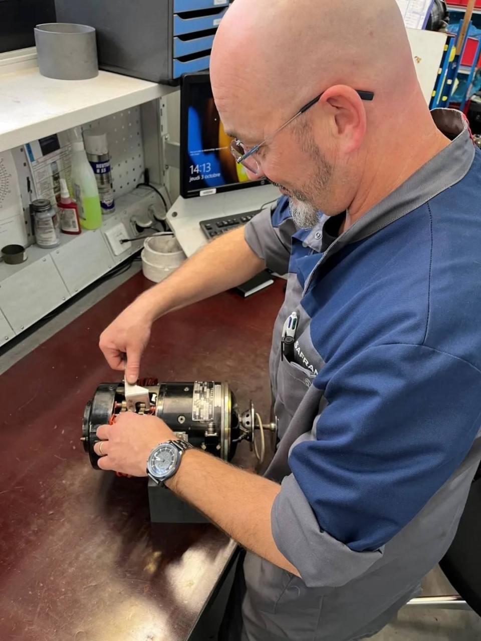 赛峰集团助力SA750U无人运输机_腾讯新闻