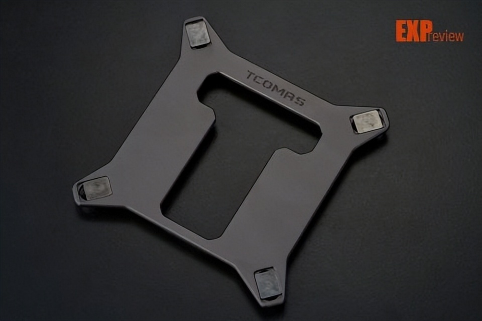 钛钽 TCOMAS SJ-A100E一体式水冷评测:大块头也有小细节_腾讯新闻