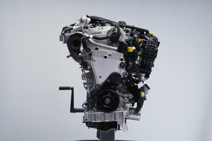 新增1.5T Evo2发动机，全新探歌懂你所需、知你所想_腾讯新闻