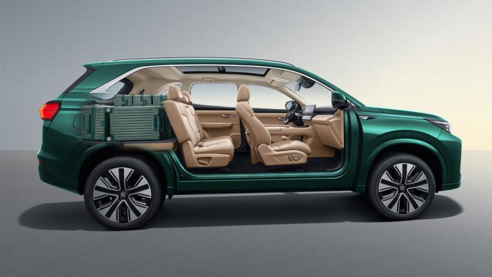 蓝电E5 PLUS新推出 165km长续航先享版：9.98万元，这价格无敌！_腾讯新闻