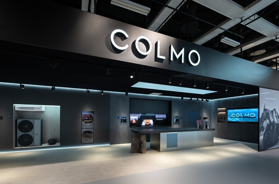 COLMO TURING2.0套系亮相IFA 2024：三大AI能力定义新科技豪华主义生活_腾讯新闻