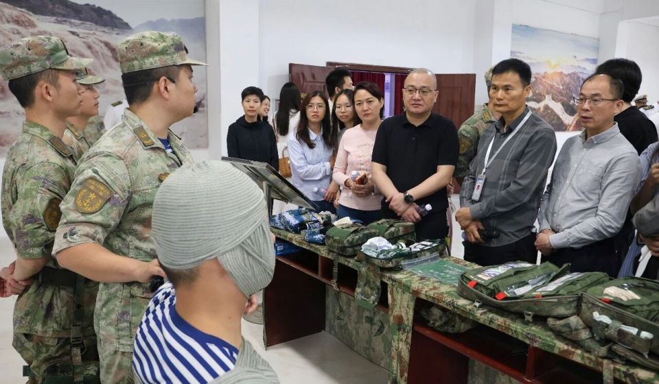 滴！沉浸式“入伍”体验卡_腾讯新闻