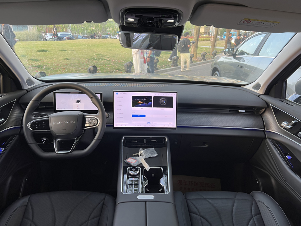 奇瑞汽车发布全球混动技术标准宣言 2025款风云A8/T9/T10同步上市_腾讯新闻