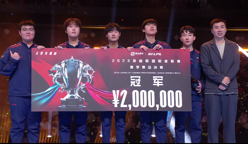 GODV看LPL春决，锐评Yagao和Knight：这俩人，打得都有点奇怪！