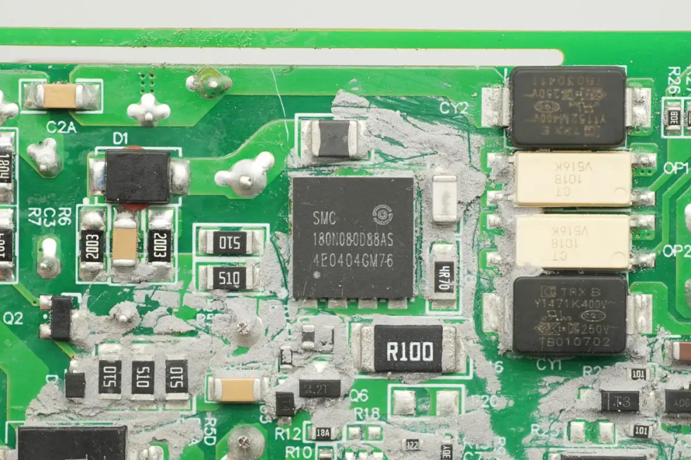 140W快充架构新思路，瑞萨iW3627搭配iW610，单级驱动SiC实现高密度设计_腾讯新闻