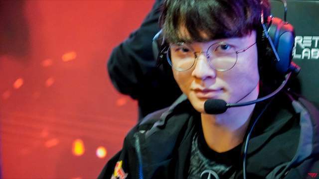 S13：BLG被锤麻了！Faker赛后信心爆棚“我们比LPL更好”！_腾讯新闻