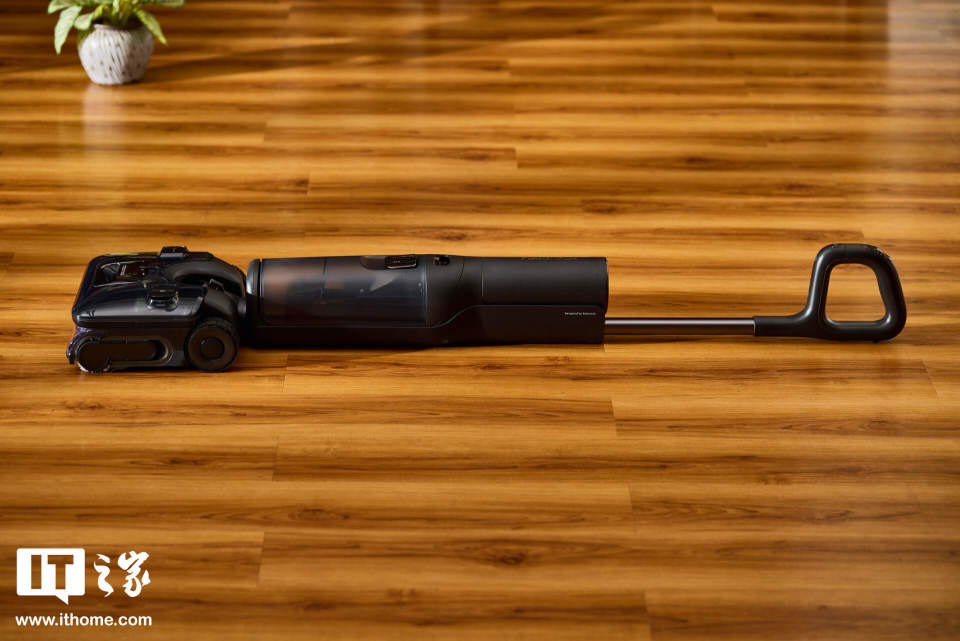 石头首创蒸汽 + 热水双效洗地：石头智能洗地机A30 Pro Steam实拍_腾讯新闻