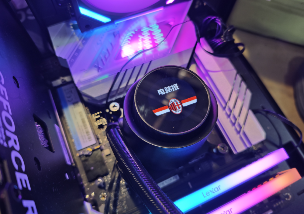 更经济实惠的高颜值360mm一体式水冷！航嘉GX360R巨齿鲨测评_腾讯新闻