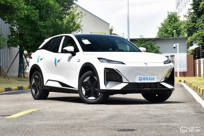 深蓝S07上市5个月订单达成71281辆 售价14.99万元起_腾讯新闻