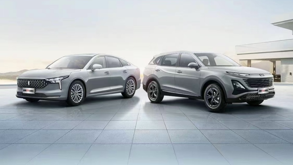 9.88万元起售！一汽奔腾B70&T90龙耀版双车上市_腾讯新闻