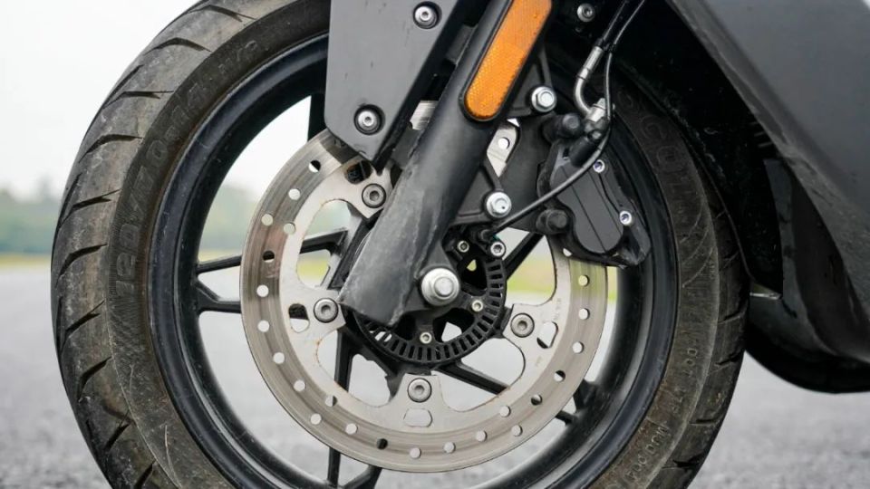 限时售价16666元，无极SR250GT抢先测评，高性价比背后还有硬实力_腾讯新闻