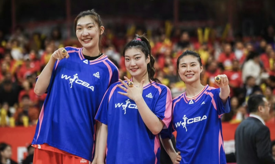 WCBA全明星正赛名单：王思雨韩旭李梦领衔首发 川粤蒙晋4队3人_腾讯新闻