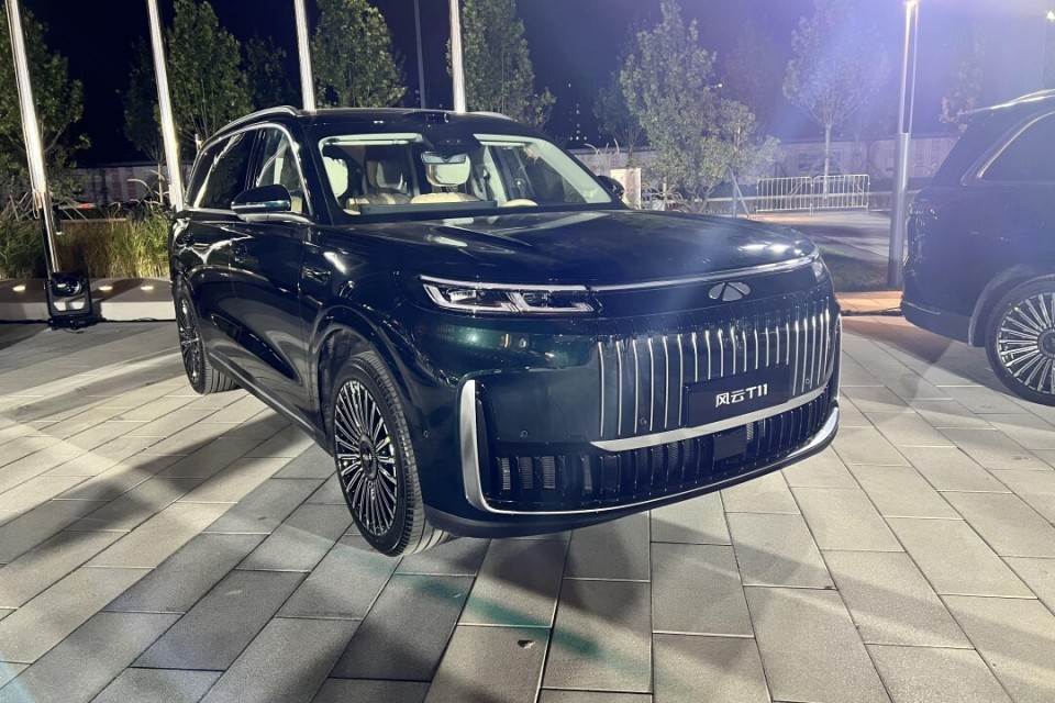 智享大六座旗舰SUV 风云T11上市限时抢鲜价17.99万-23.99万元_腾讯新闻