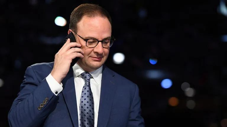 NBA媒体行业第一人Woj正式宣布退出NBA！结束自己30年的记者生涯！_腾讯新闻