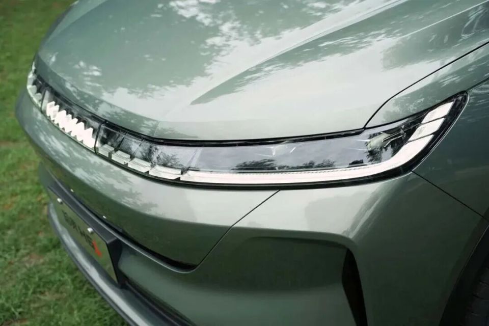 车长达到4.8米，咖啡OS3座舱系统 哈弗H6L实车亮相_腾讯新闻