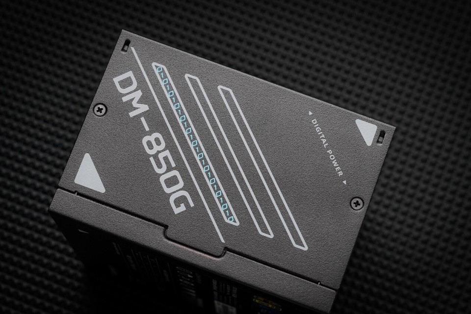 鑫谷数智DM-850G电源评测超金牌智能“小金刚”_腾讯新闻