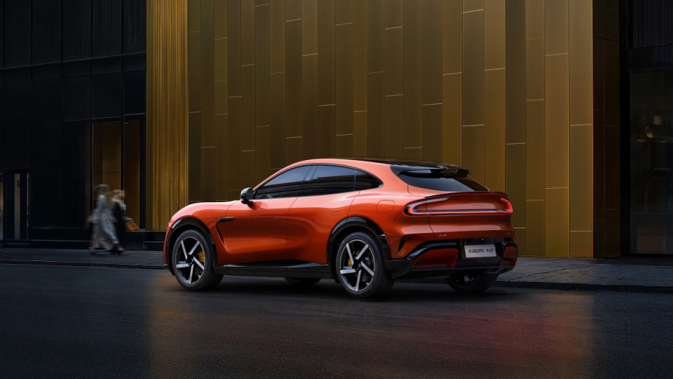 小米 YU7 车型官方 4K 高清壁纸发布：手机、折叠屏、PC 全覆盖_腾讯新闻