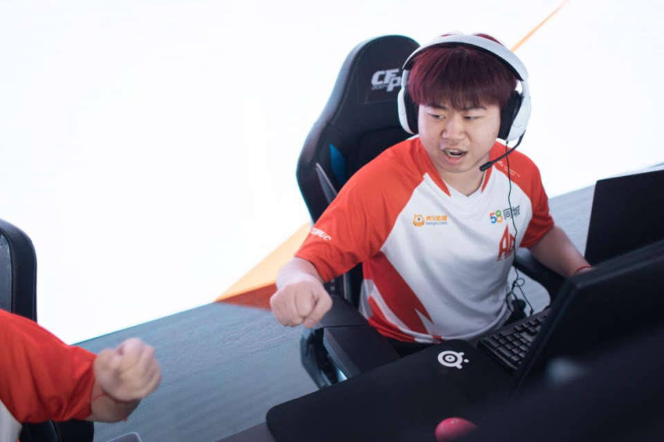 EP.快手获得CFPL S24常规赛冠军，新人选手撑起半边天 | 穿越火线赛事_腾讯新闻