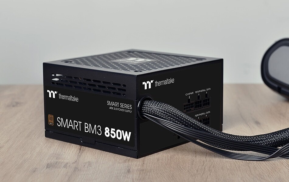 曜越推出基于 ATX 3.0 标准的 Smart BM3 Bronze 电源_腾讯新闻