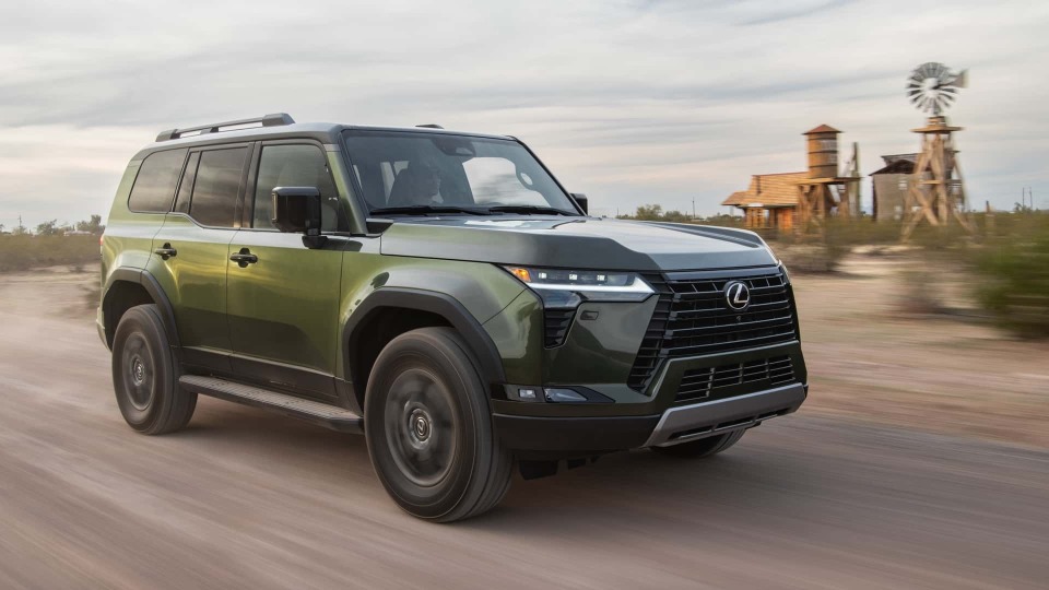 搭载全新3.4T发动机，全新雷克萨斯GX550实车图发布_腾讯新闻