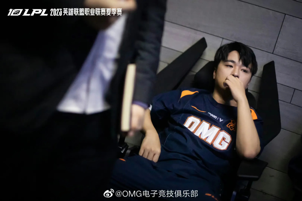 “LPL转会内幕爆料图”火了，Uzi和Ming重新组队，Doinb确定复出_腾讯新闻