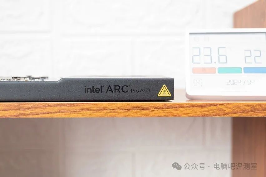 全国首测？Intel Arc Pro全家福上手体验_腾讯新闻