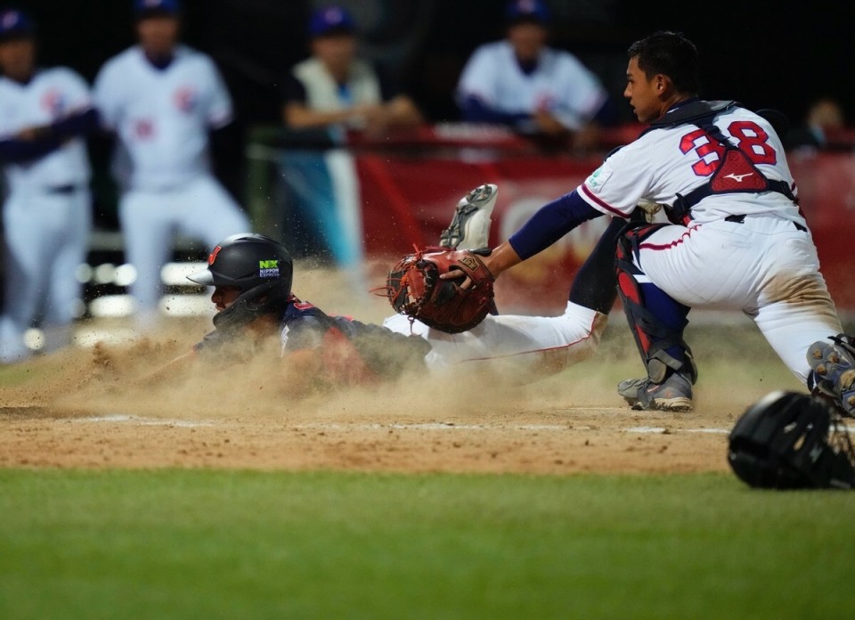 中华台北队镌刻辉煌，2023 WBSC U18棒球世界杯精彩盛放_腾讯新闻