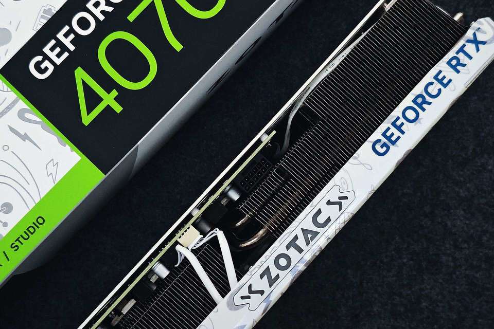 深度评测丨 RTX 4070 SUPER应该是5000元以内最香游戏显卡吧？_腾讯新闻