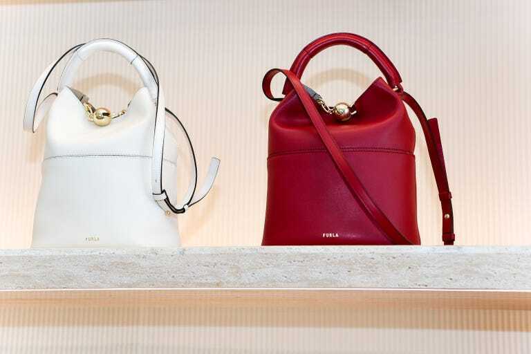 FURLA CASA媒体预览 探索FURLA 2025秋冬新品系列_腾讯新闻