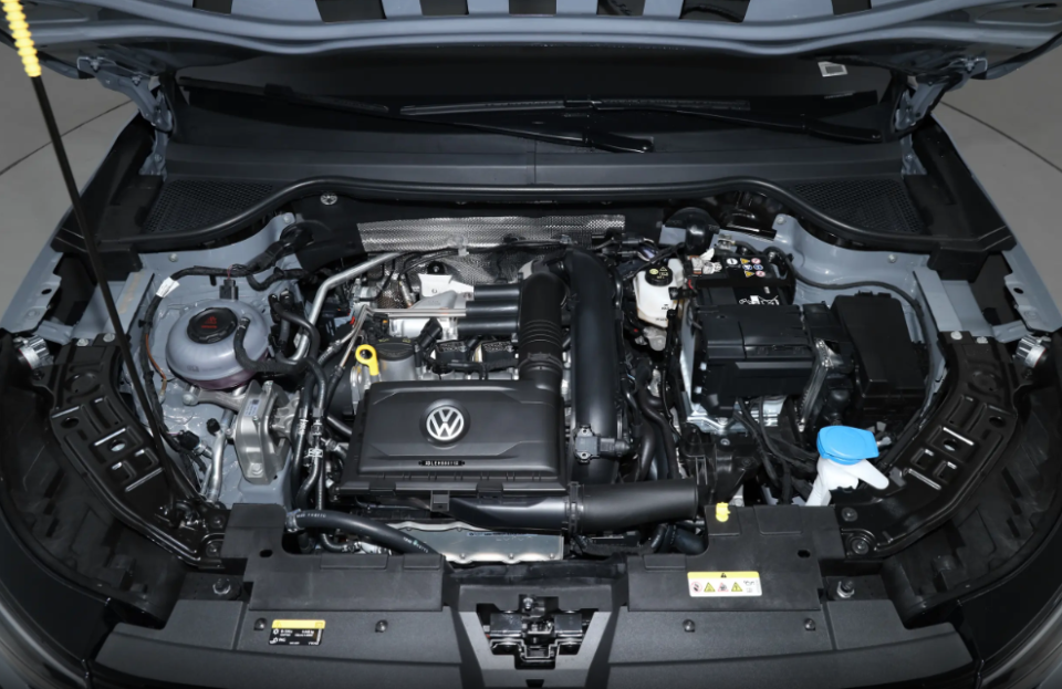 9.59万能买，配1.4T动力，捷达VS8实力如何？_腾讯新闻