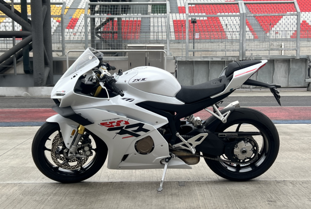 张雪机车500RR价格公布，高配32980元_腾讯新闻