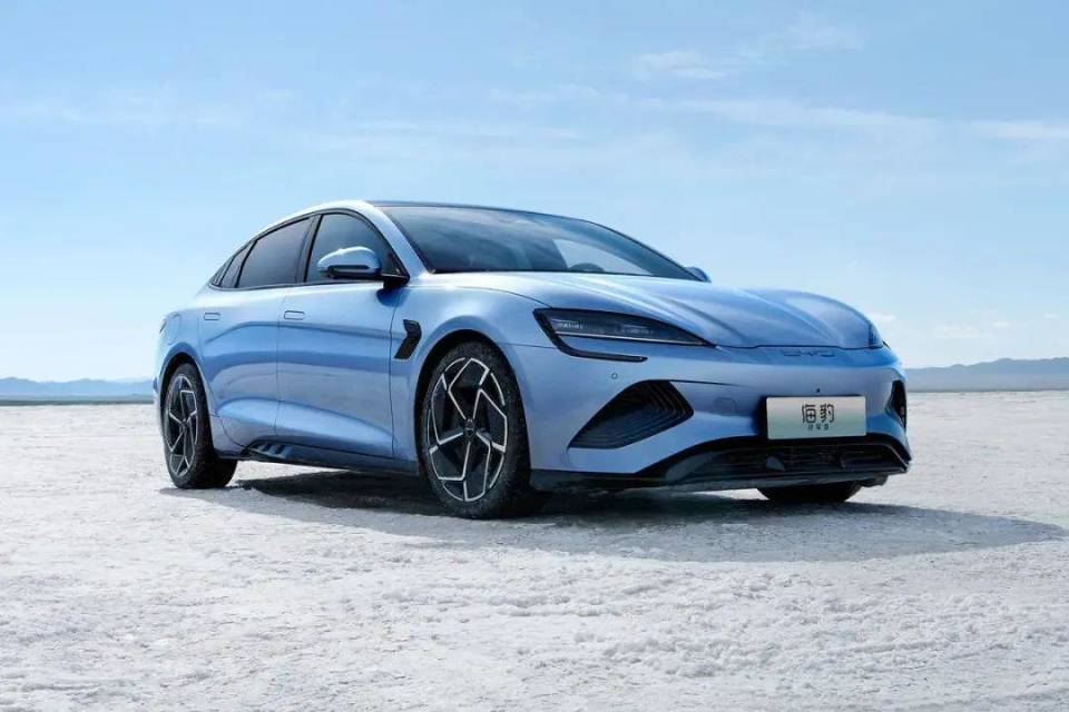 续航超700km，20万左右就能拿下，开这些纯电车能跨省跑长途了_腾讯新闻