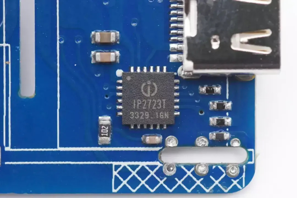 一口气看完历年绿联充电器快充拆解案例，看哪款协议芯片更受欢迎_腾讯新闻