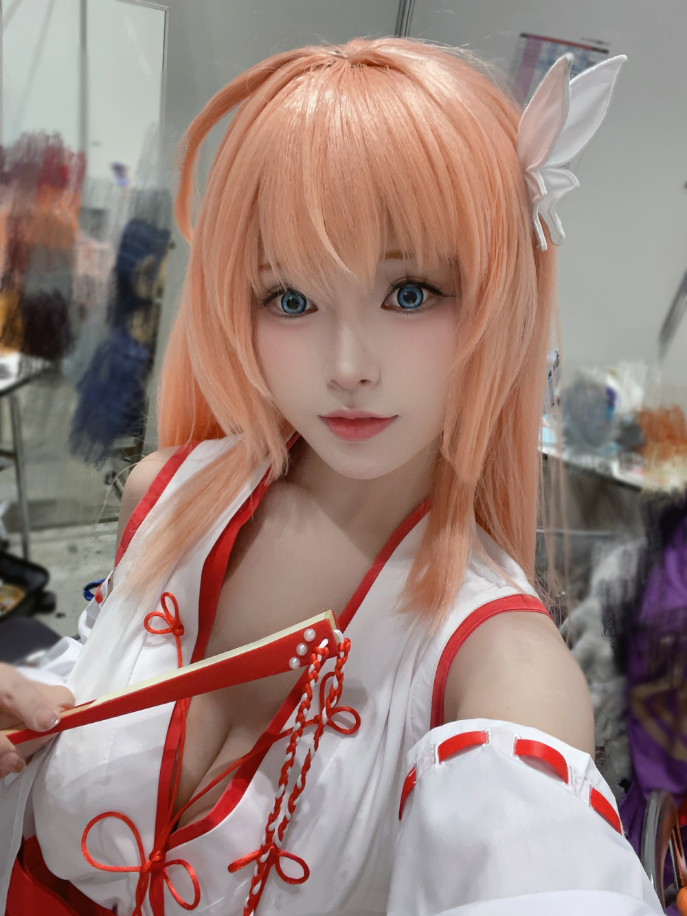 日本C103漫展有多开放？R18本子到处都是，比福利姬还要疯狂_腾讯新闻