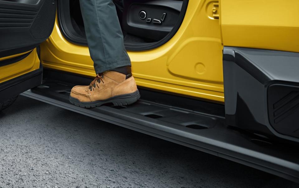 20万预算，谁才是真正的越野车之王，深蓝G318对比方程豹钛7_腾讯新闻