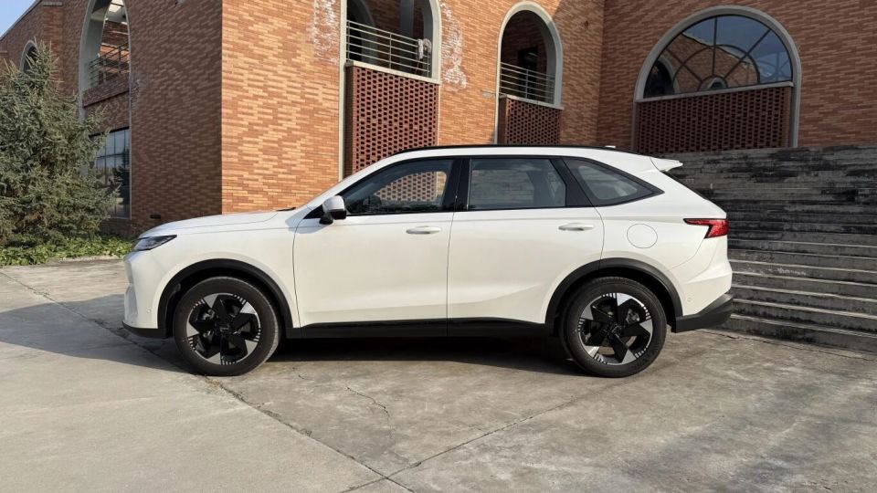 若能杀入10万区间，哈弗H6L尚可一战_腾讯新闻