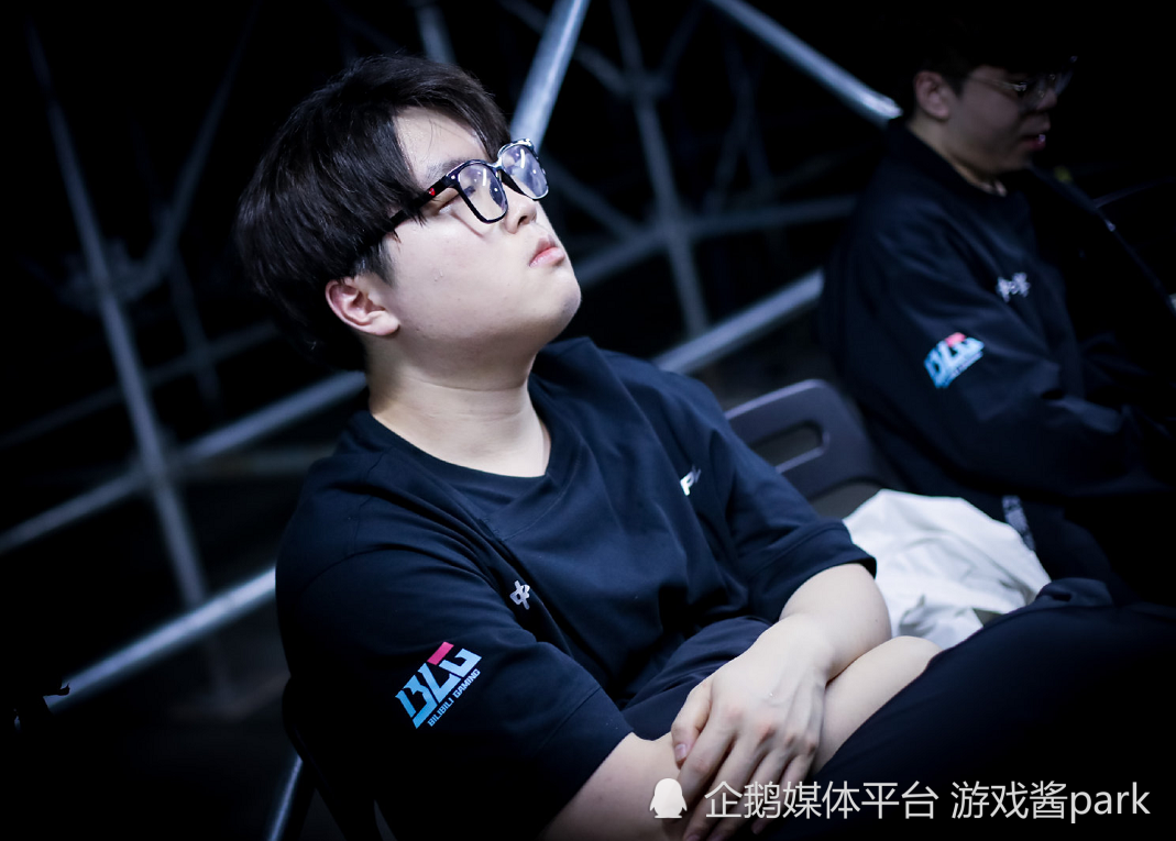 369上嘴脸！JDG3：1碾压BLG夺得春季赛冠军，Ruler荣获FMVP