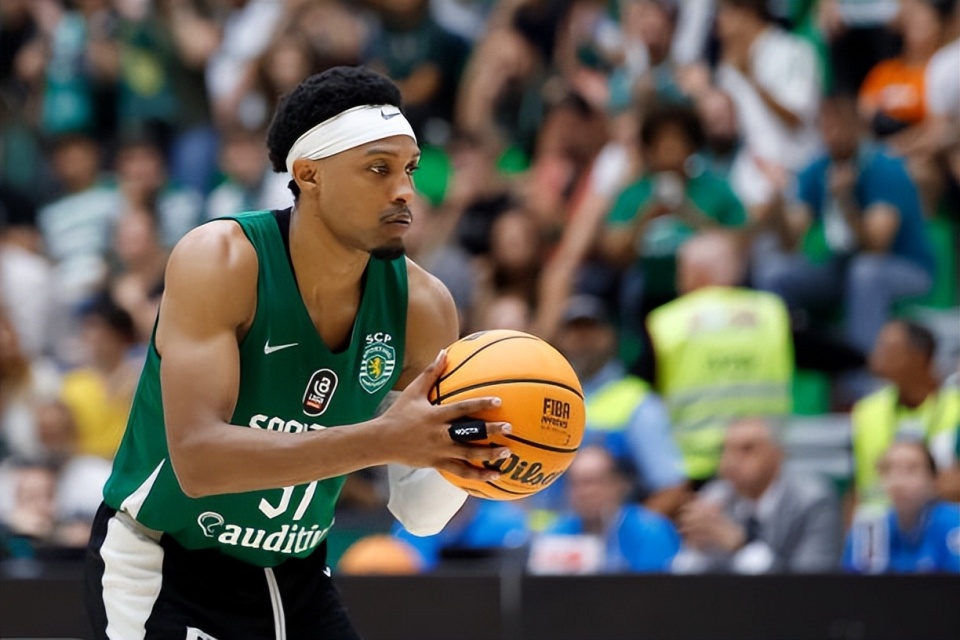 CBA天津队签下NBL顶级得分手，他在低级别比赛的表现一直非常出色_腾讯新闻